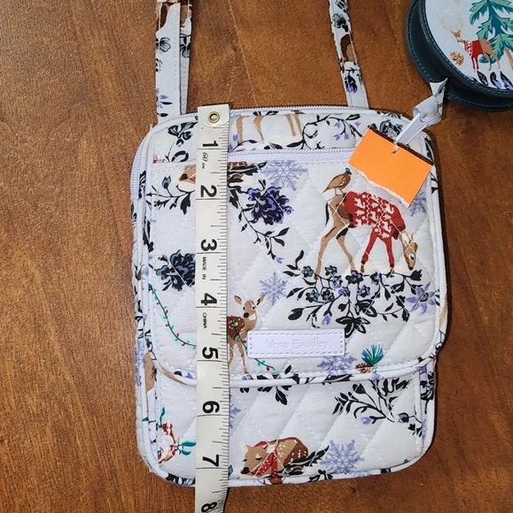 Vera Bradley | Bags | Vera Bradley Rfid Mini Hipster Merry Mischief ...